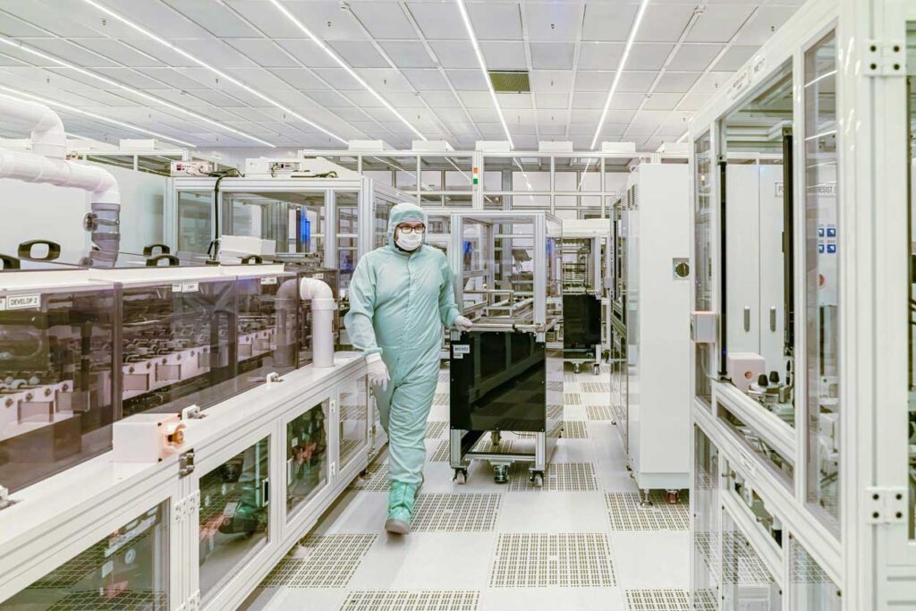 TSMC vs Samsung: R&D Expense, Growth, and Ratio | Fundamental Data And ...